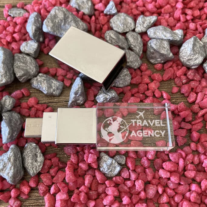 Clé USB C en verre personnalisable pour cadeaux d'entreprises